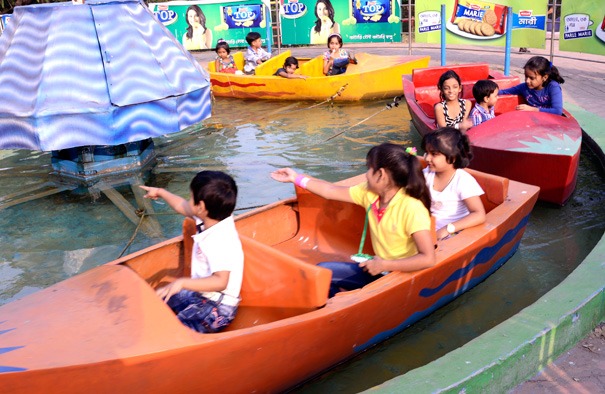 Amusement park in Kolkata for kids: Free rides for kids - niccoparks